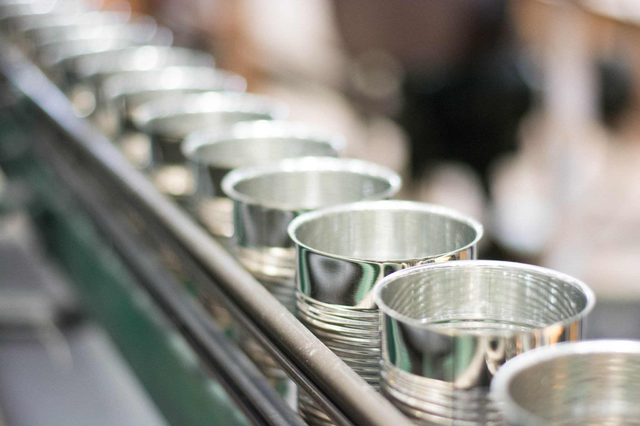 Metal Forming with Technical Ceramics: Food & Beverage Cans
